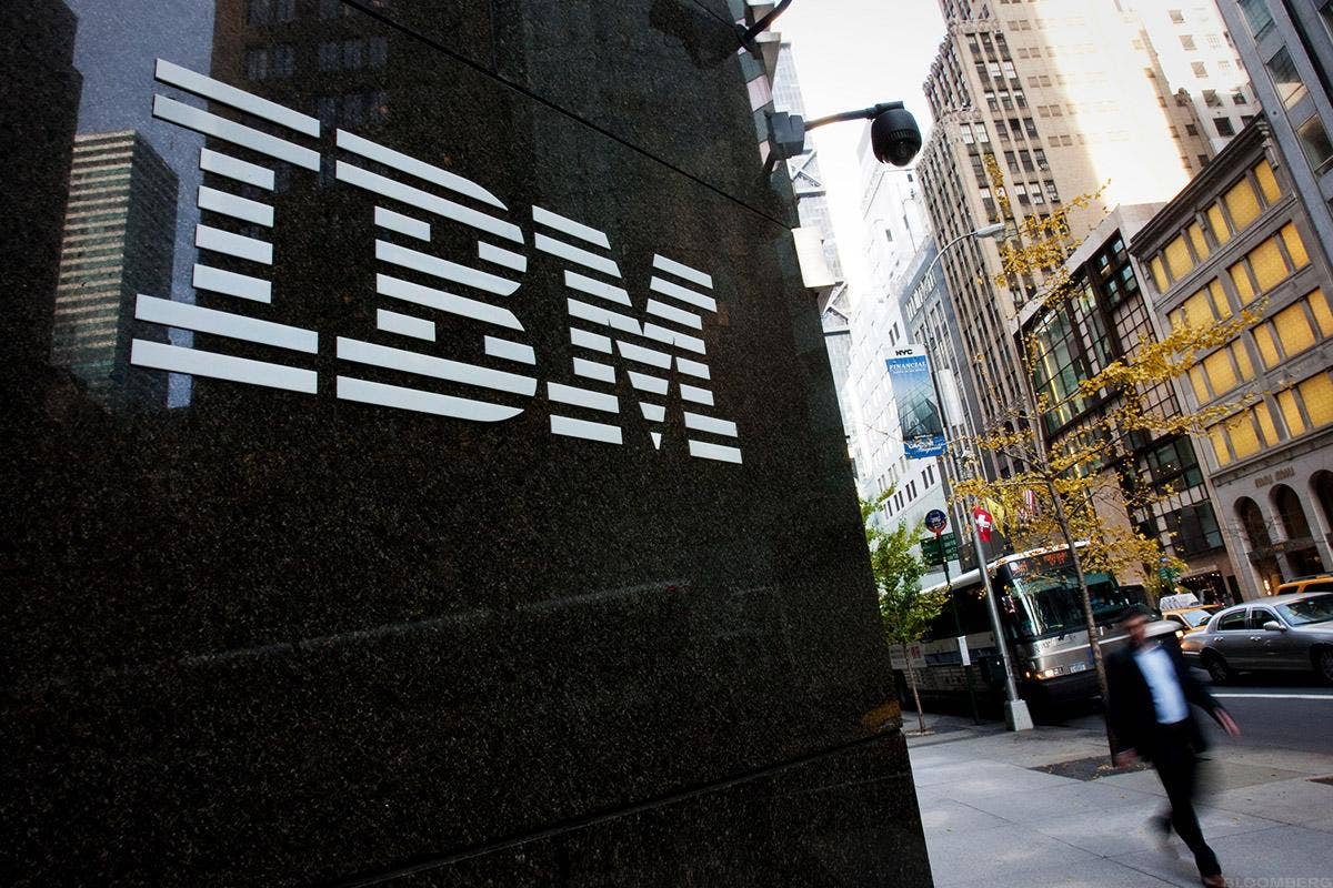 IBM Slides to 2-Year Low After $34 Billion Red Hat Deal; Moody's Warns ...