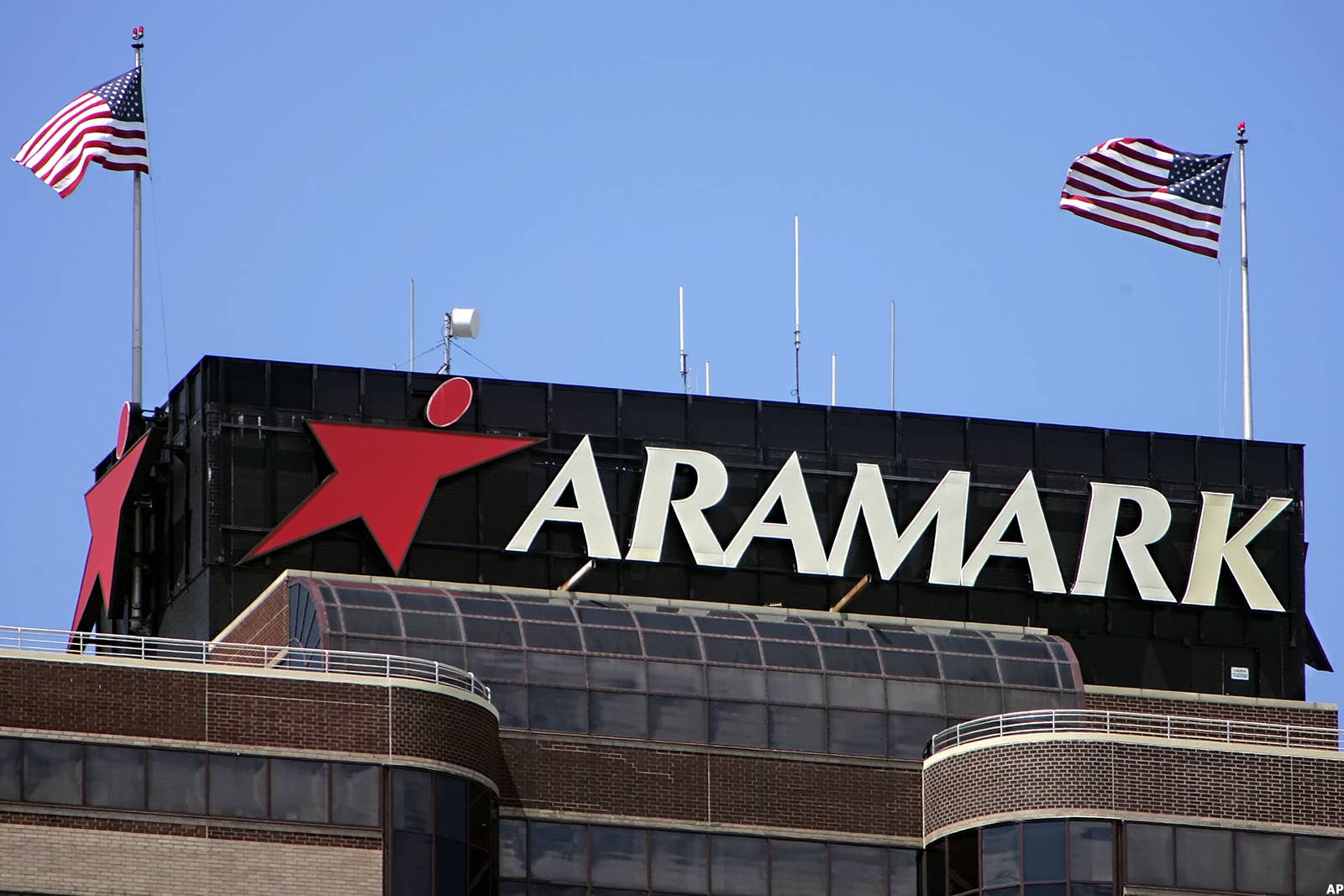 Aramark Tumbles as Forecast Disappoints - TheStreet