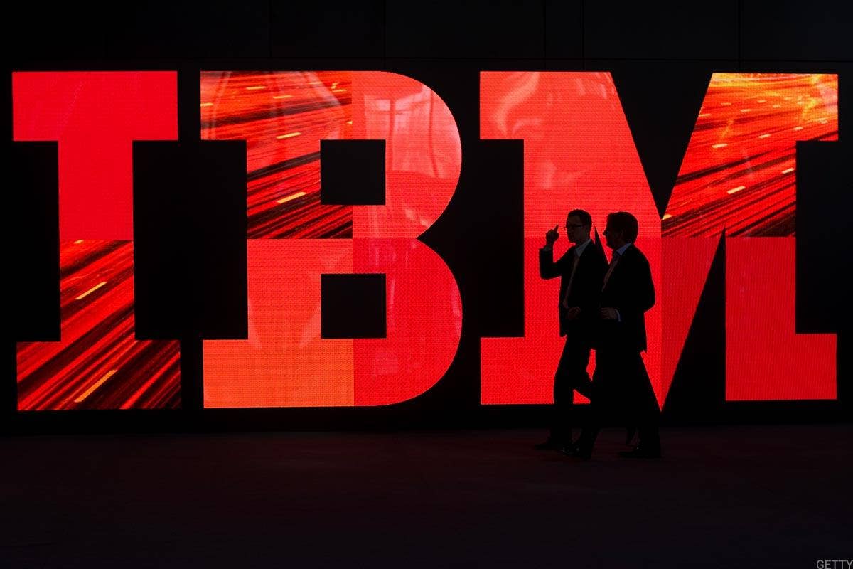 IBM Agrees $34 Billion Red Hat Takeover in Blockbuster Cloud Deal ...