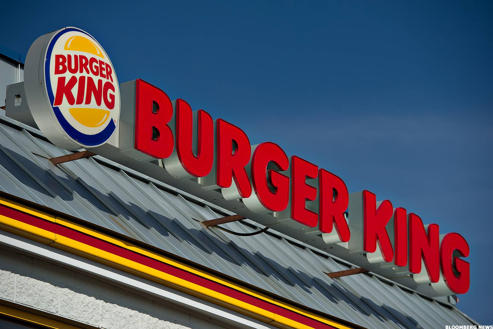 Burger King Issues Apology After Massive World Cup Promotional Fail ...