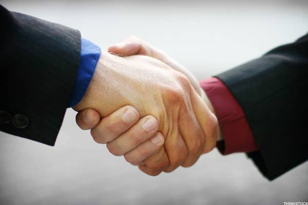 Fortune Brands Acquires Sentry Safe - TheStreet