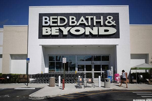 Bed Bath & Beyond Closes $250 Million Sale-Leaseback With PE Firm Oak ...