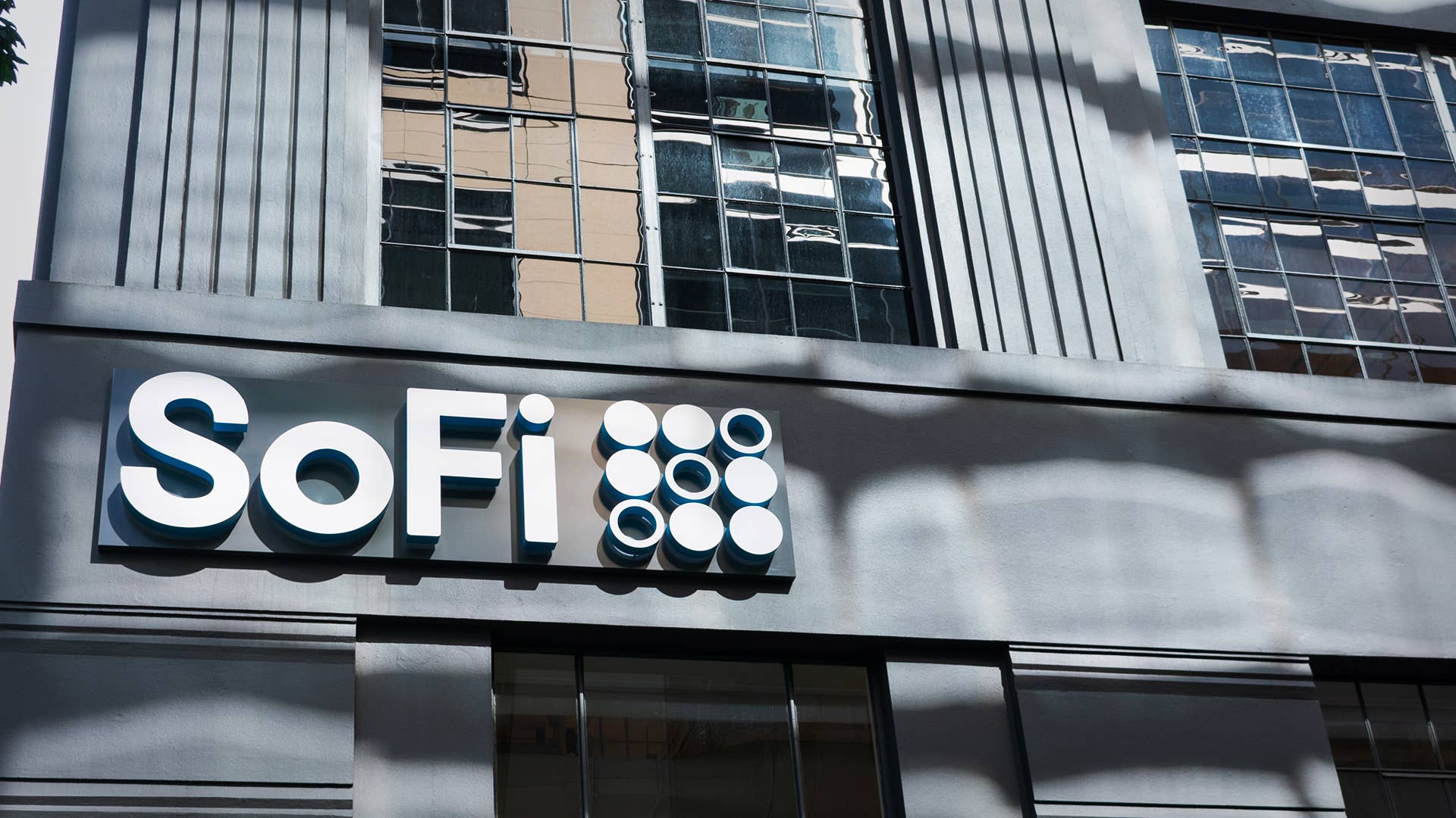 SoFi Bank is making a big change that affects all customers - TheStreet