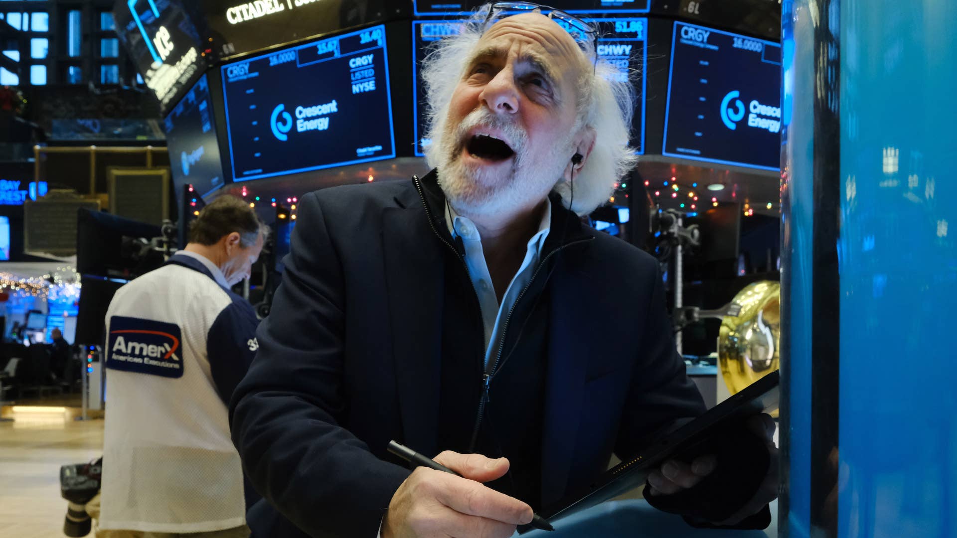 Stock Market Today - 2/3: Dow Ends Down 500 Points; Meta's $200 Billion ...