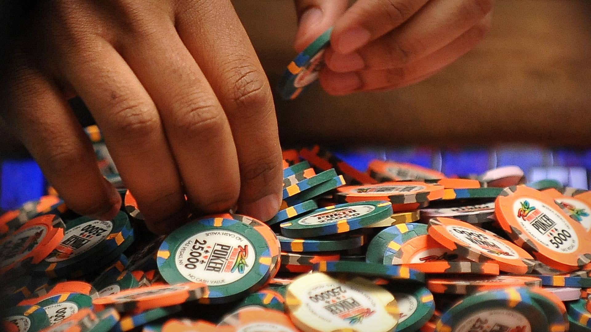 Las Vegas Strip casinos make an inconvenient poker change - TheStreet