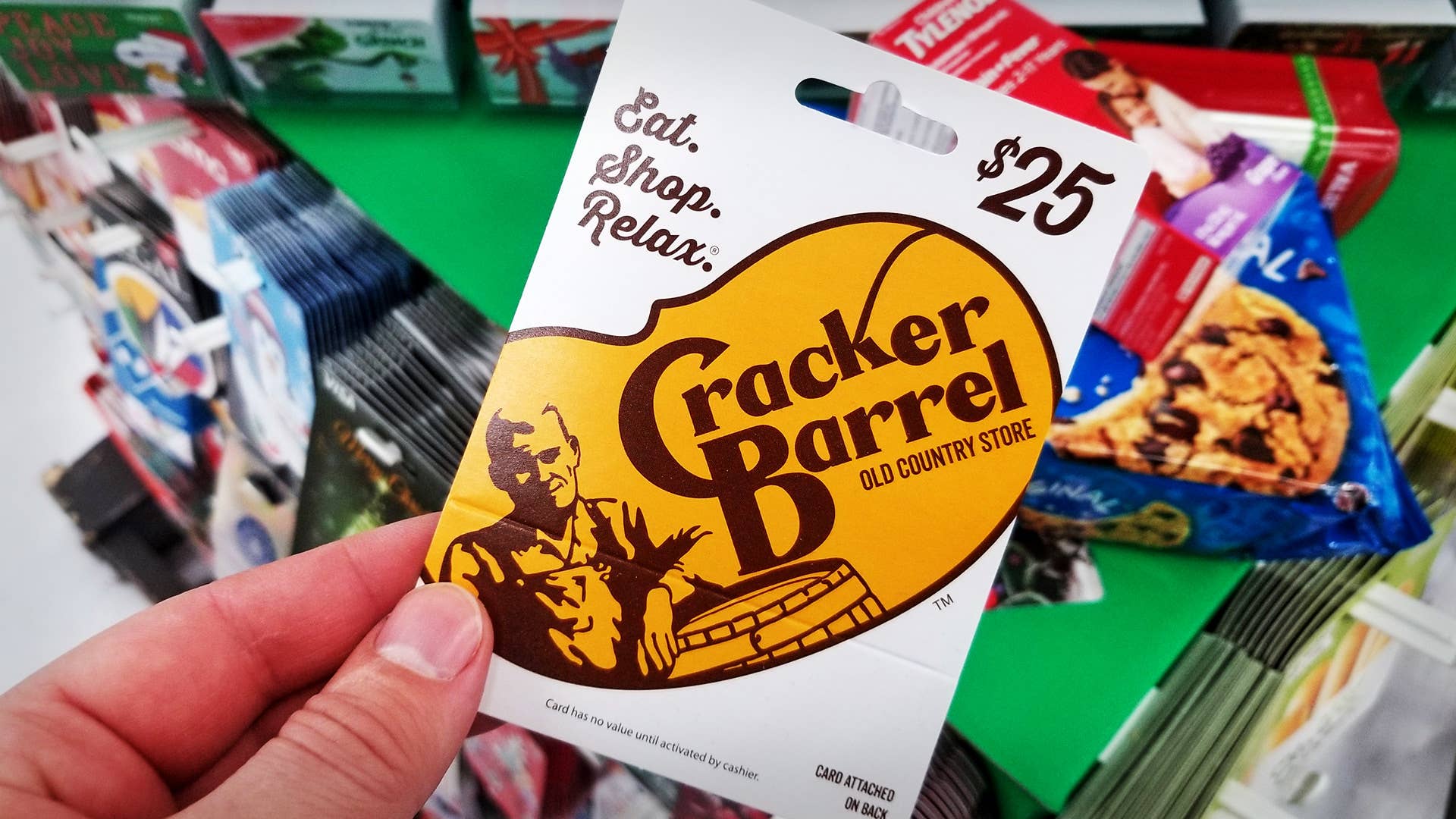 Huge grocery store chains close 100s of locations - TheStreet