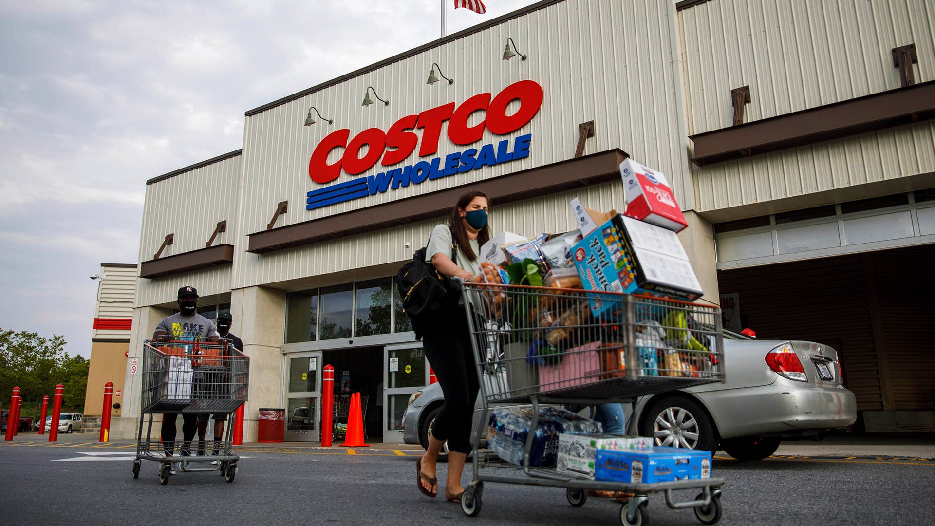 Costco faces lawsuit over hugely popular product - TheStreet