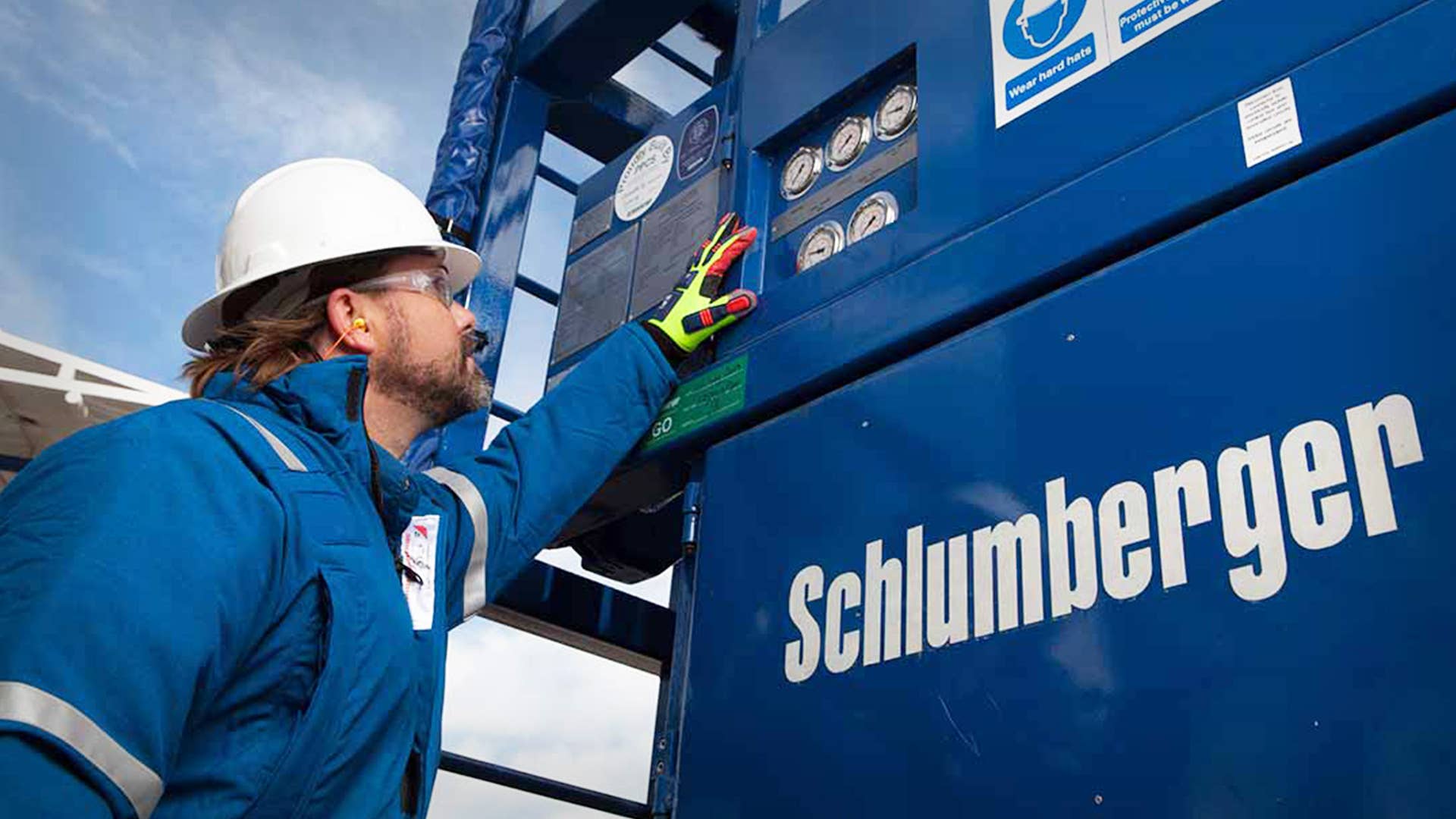Schlumberger tops third-quarter earning estimates, misses on revenue ...
