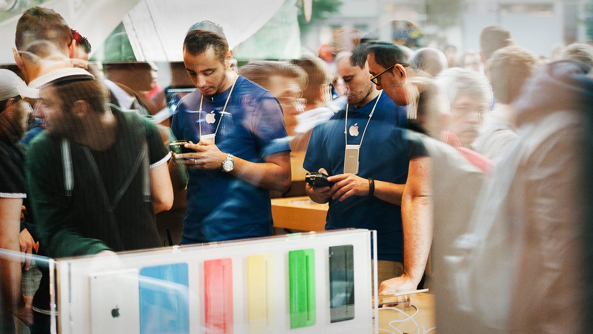 Apple: iPhones, Emerging Markets Power Q2 Earnings Beat, Dividend Boost ...