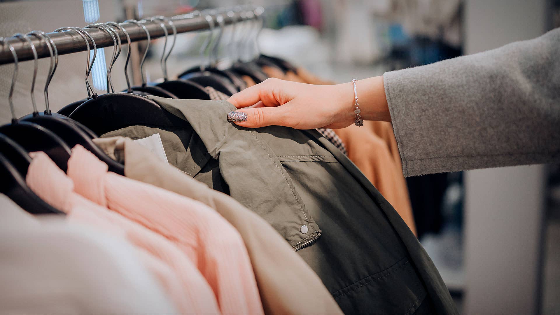 Off-price retailer gets Chapter 11 bankruptcy lifeline - TheStreet