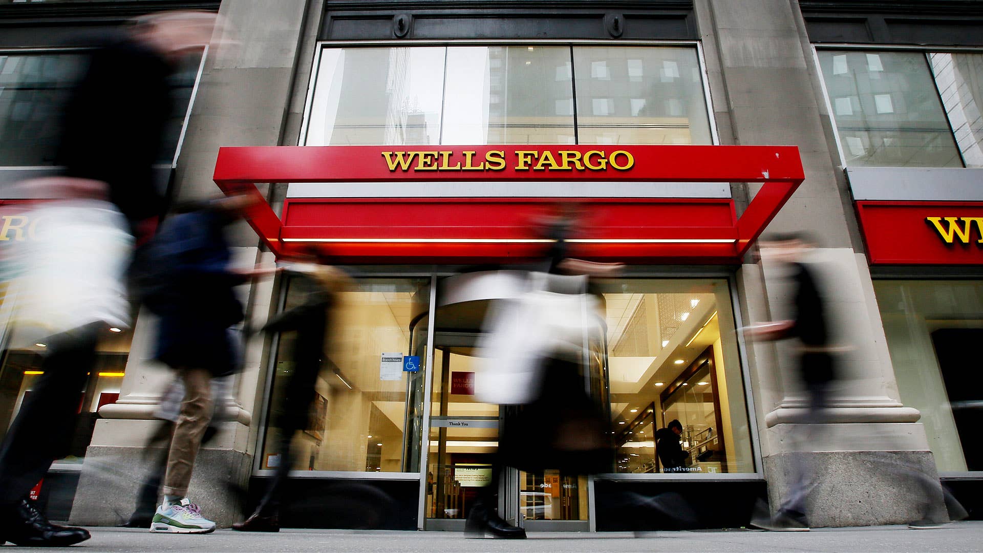 Wells Fargo faces another serious customer scandal - TheStreet