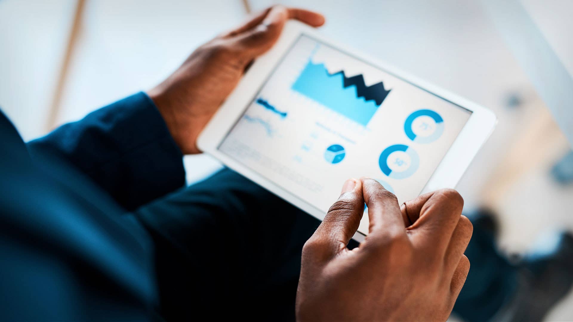 Vanguard slashes fees on 6 ETFs - TheStreet