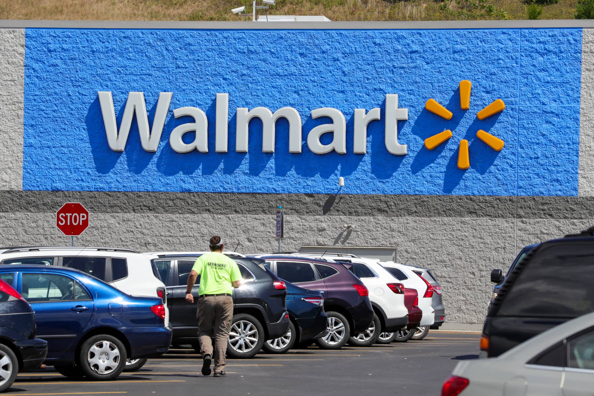 Walmart announces convenient new service for car owners - TheStreet