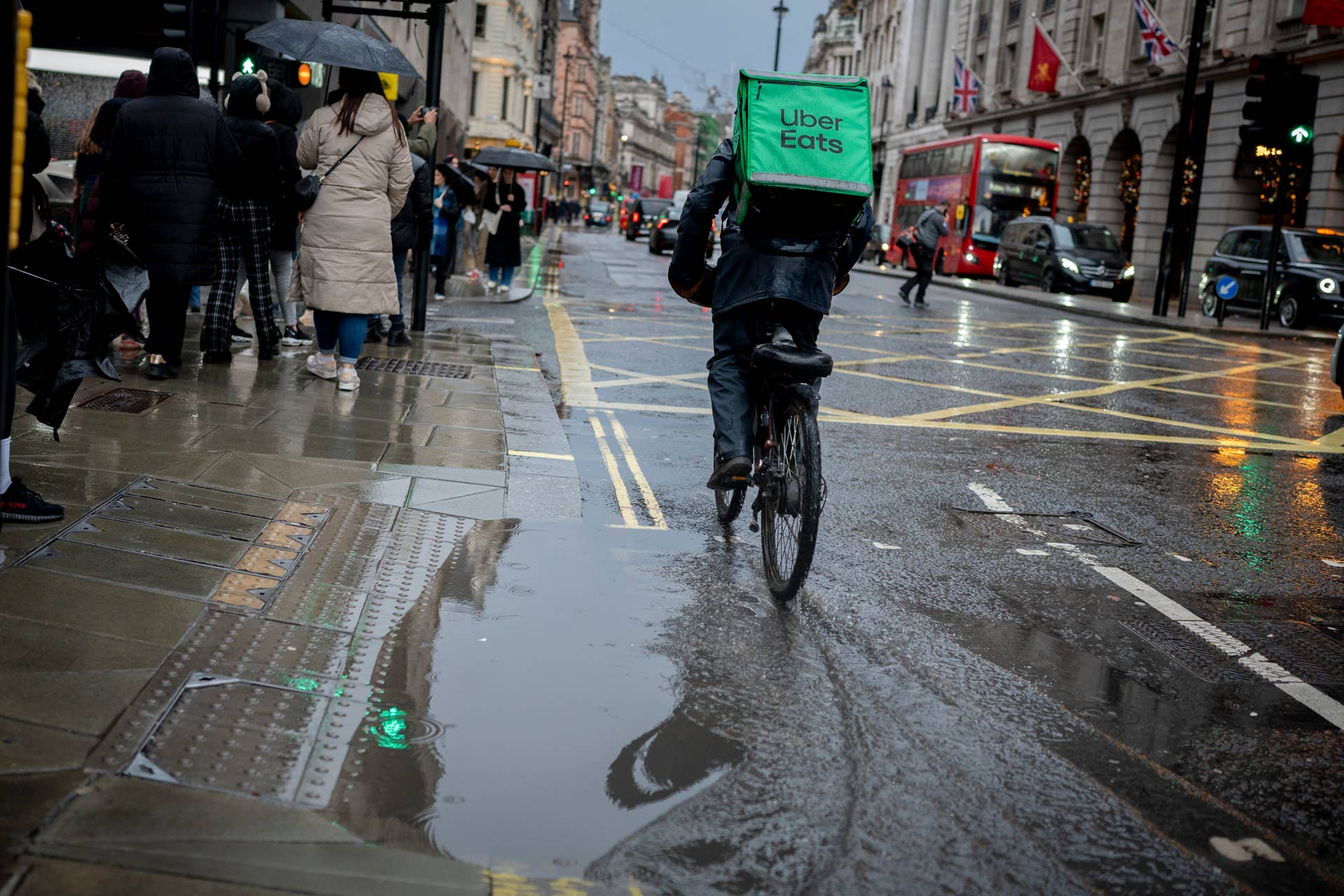 What is surge pricing? How it works & real-world examples - TheStreet