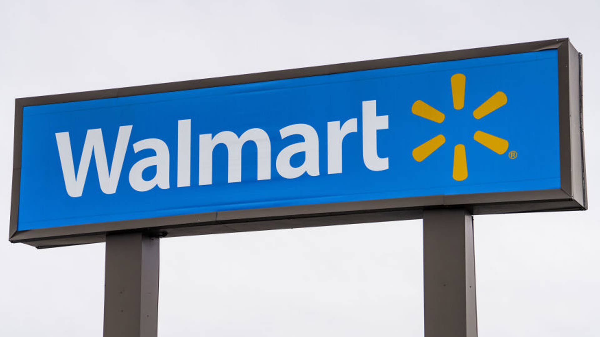 Walmart is selling a $70 heated throw blanket for $40 - TheStreet
