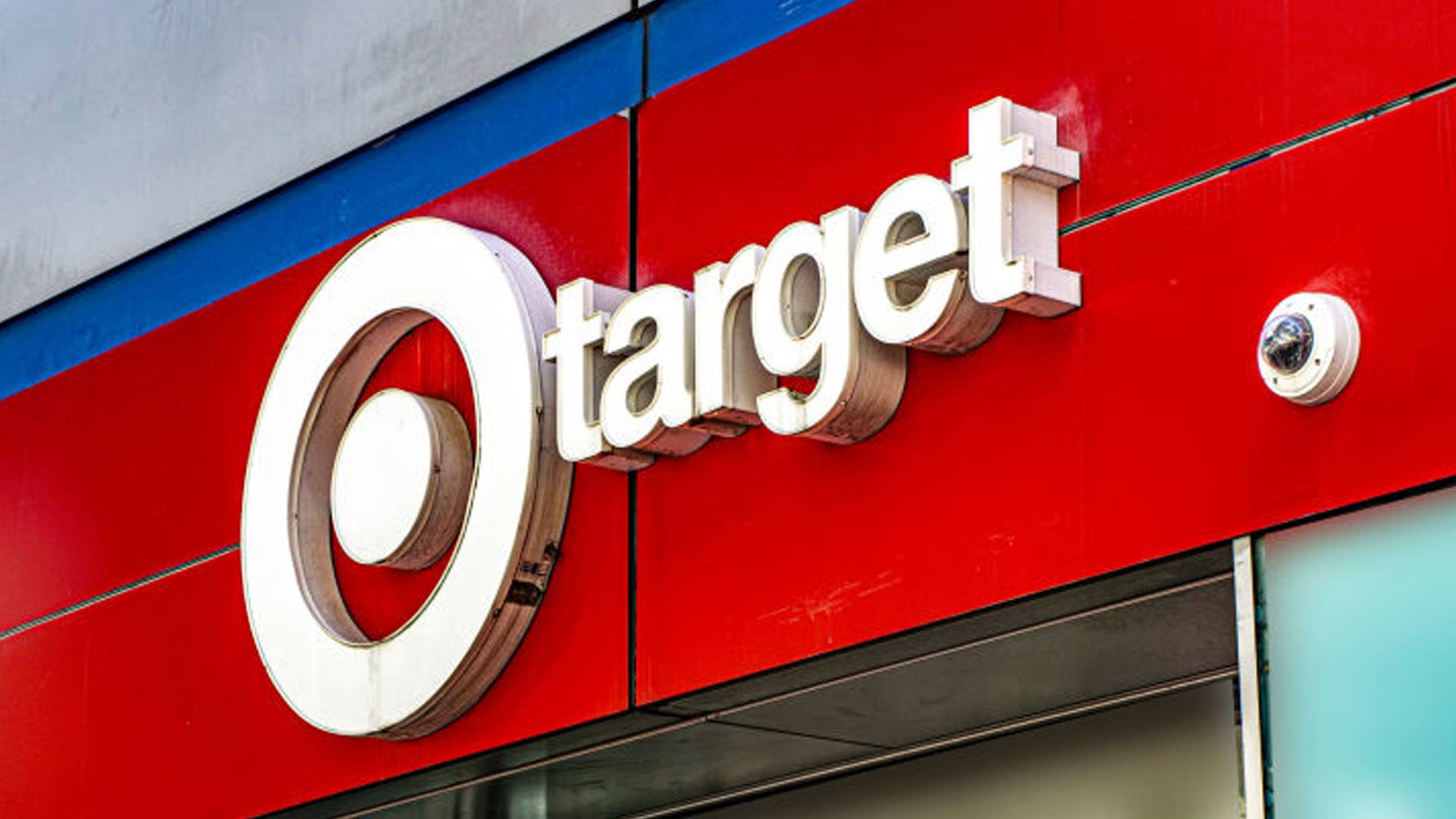 Target is selling a $420 patio lounge chair for only $174 - TheStreet