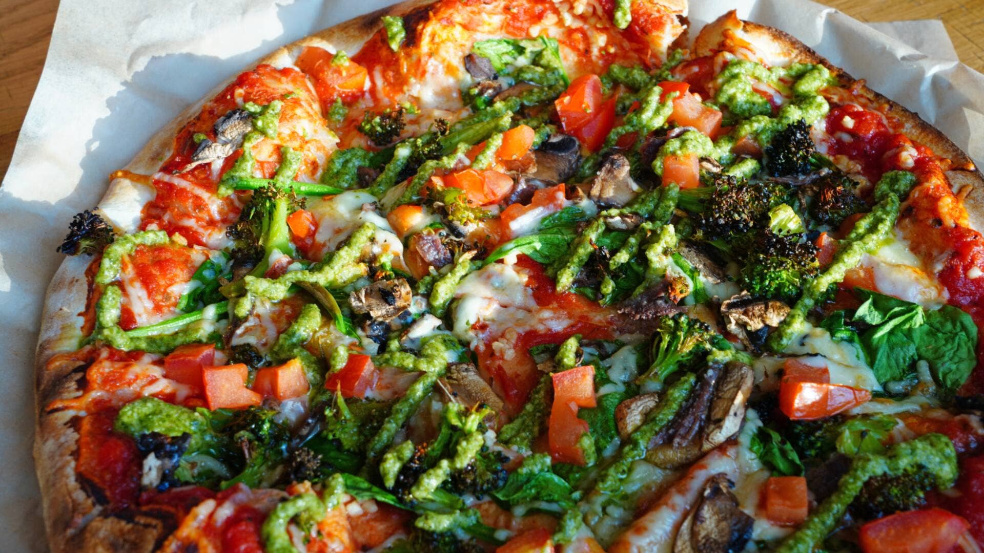 Distressed pizza chain plans to file for Chapter 11 bankruptcy - TheStreet