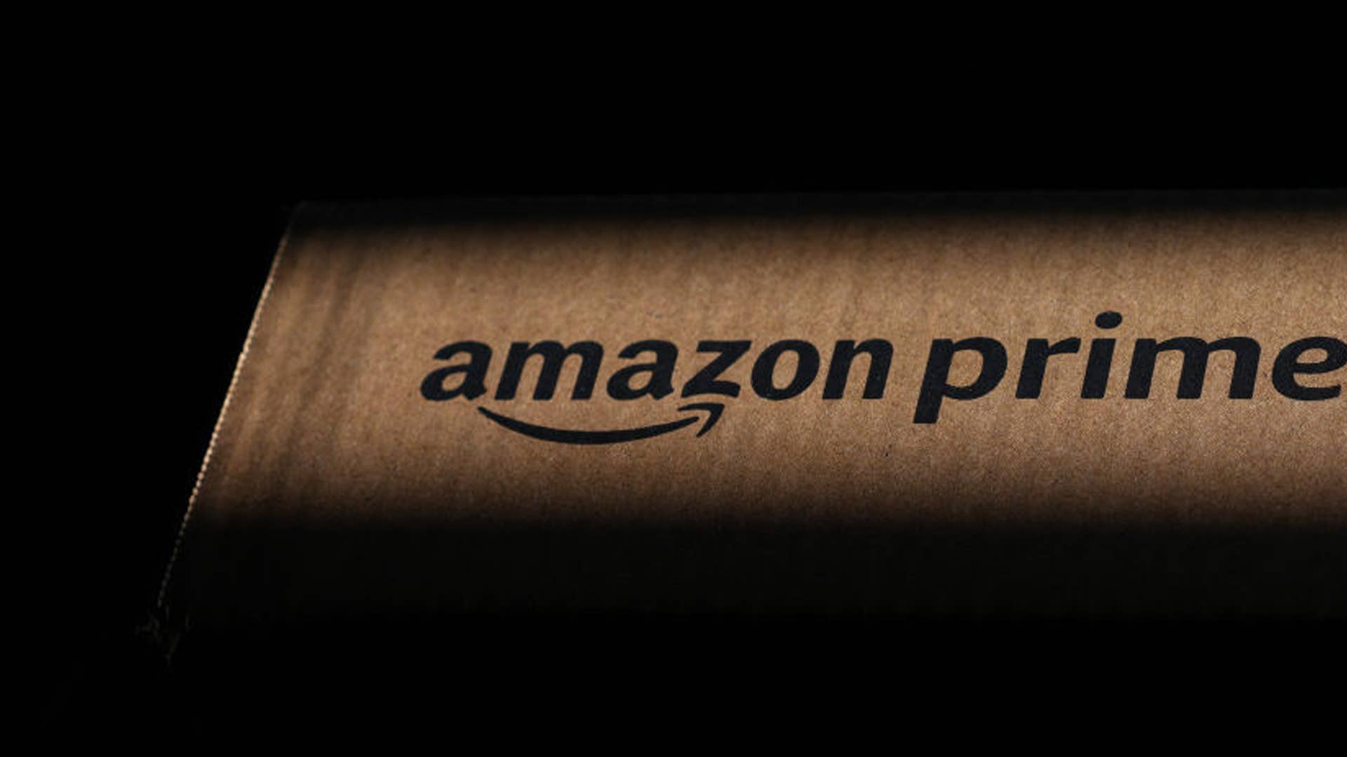 Amazon is selling a $140 electric razor for just $40 - TheStreet