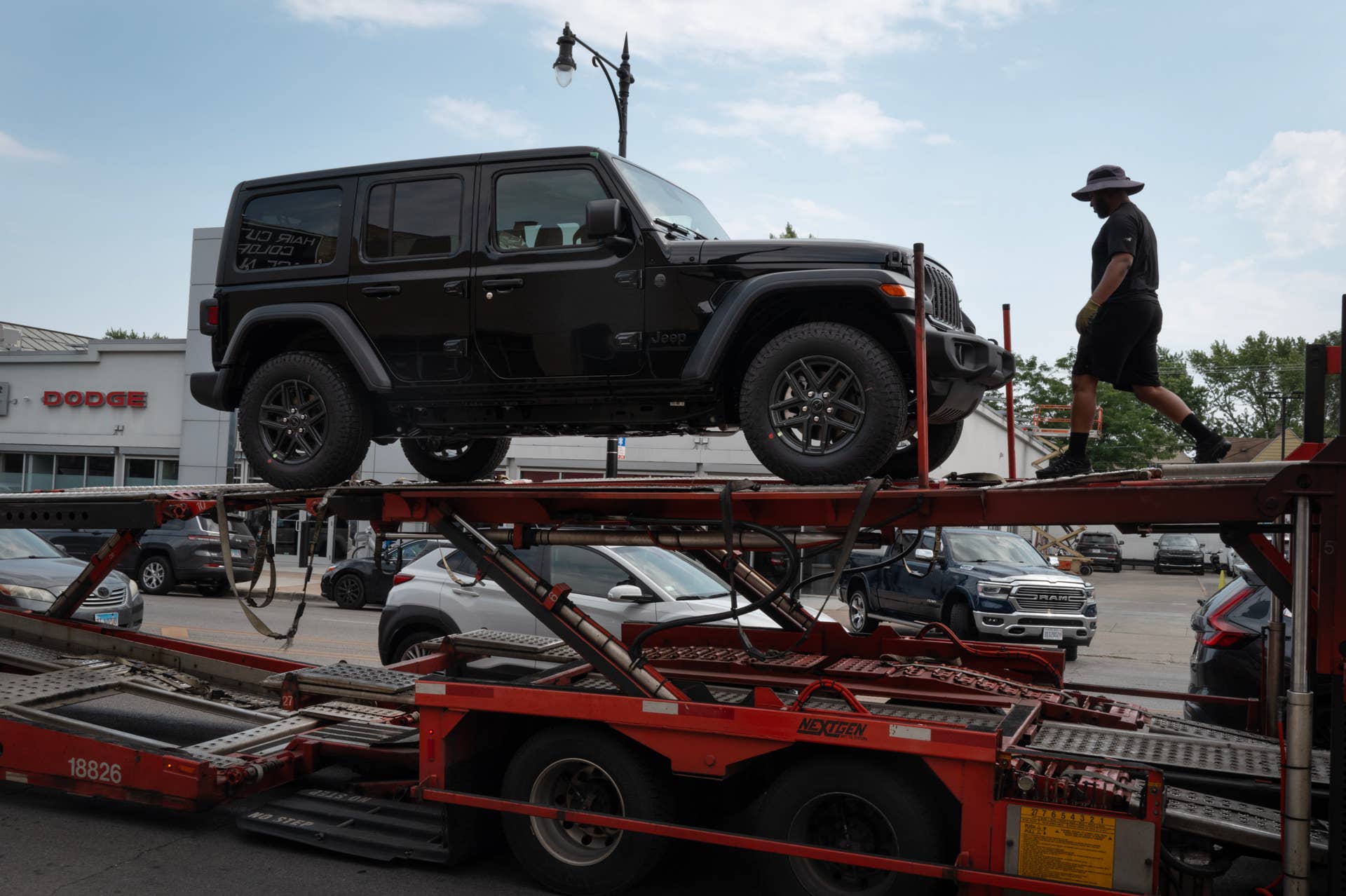 Stellantis claps back after U.S. dealers blame CEO for 'disaster ...
