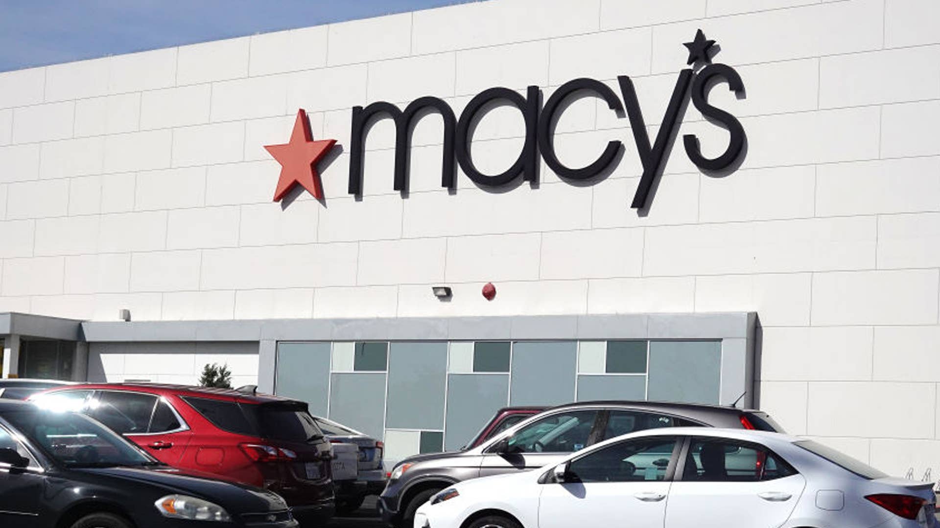 Macy's is selling a $328 Michael Kors bag for only $129 - TheStreet