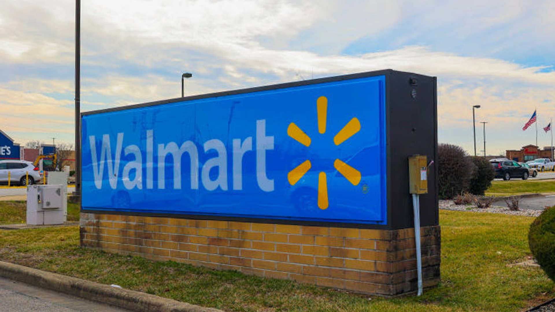 Walmart is selling a $199 Bluetooth speaker for $28 - TheStreet