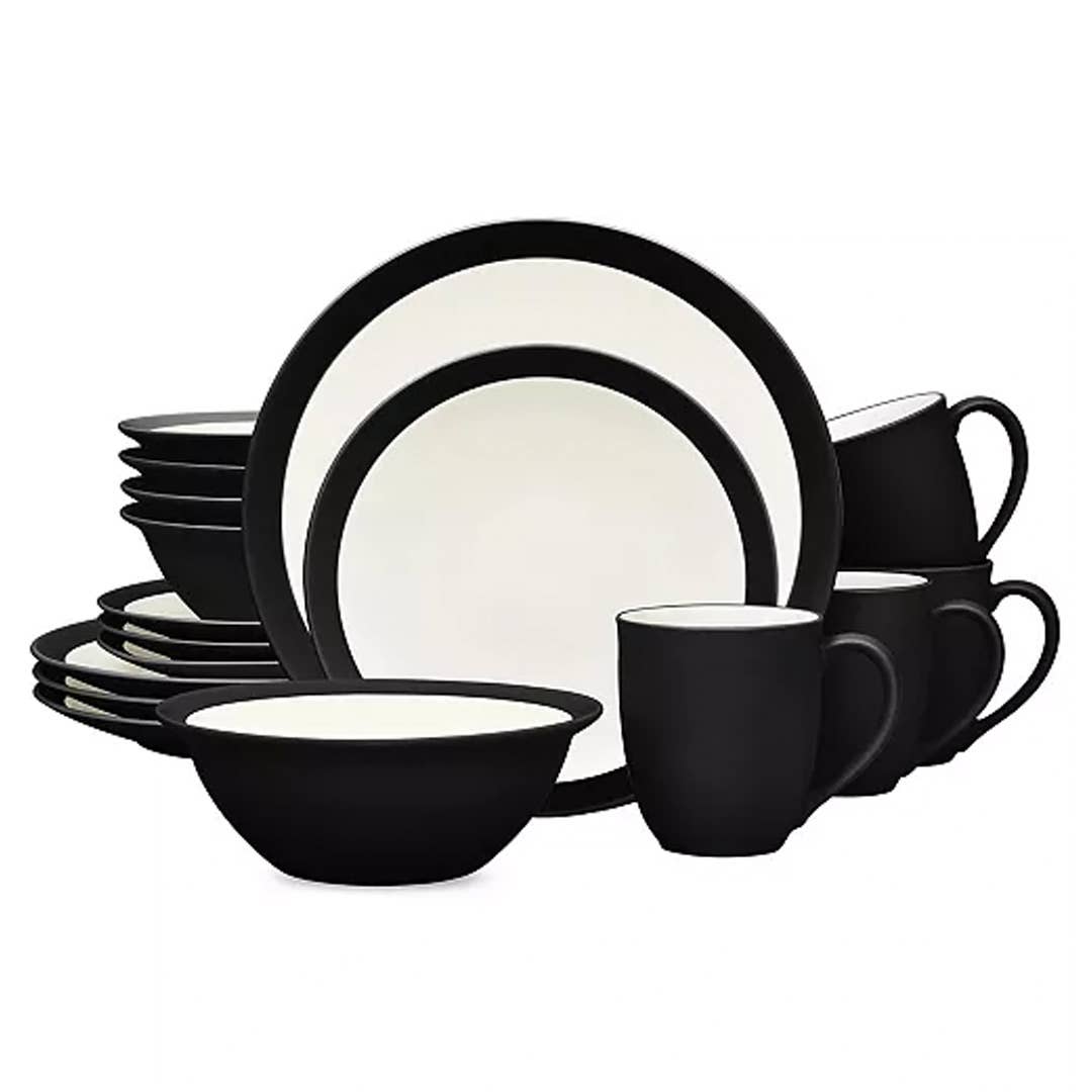 Macy's is selling a $320 dinnerware set for only $144 - TheStreet