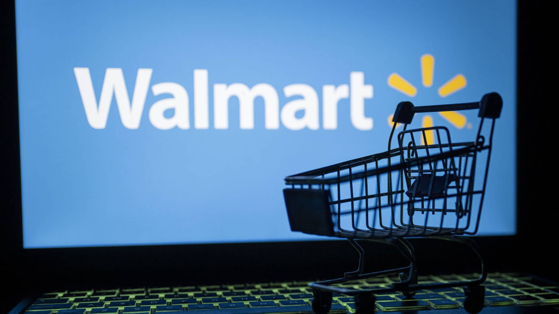 Walmart is selling a $108 patio umbrella for $48 - TheStreet