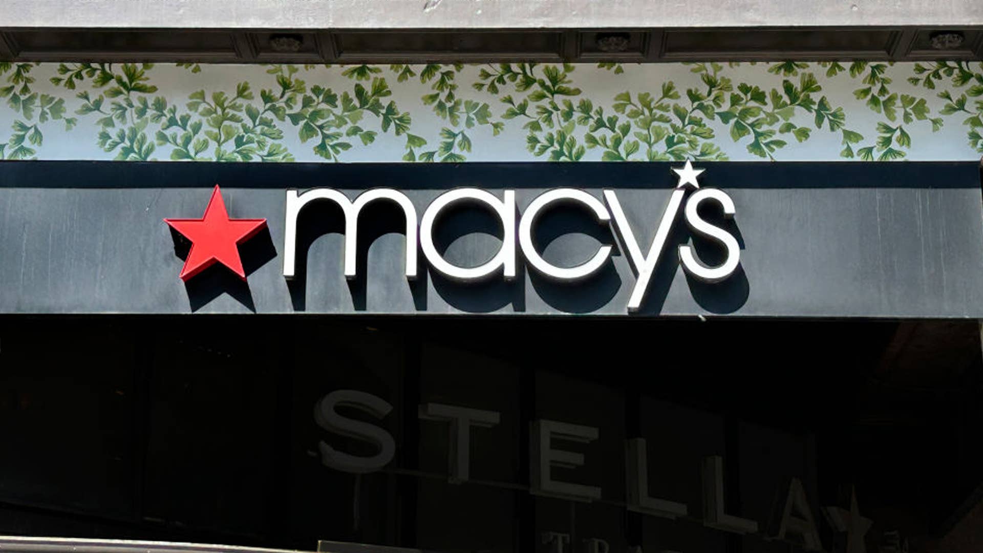 Macy's is selling a $167 knife set for only $65 - TheStreet