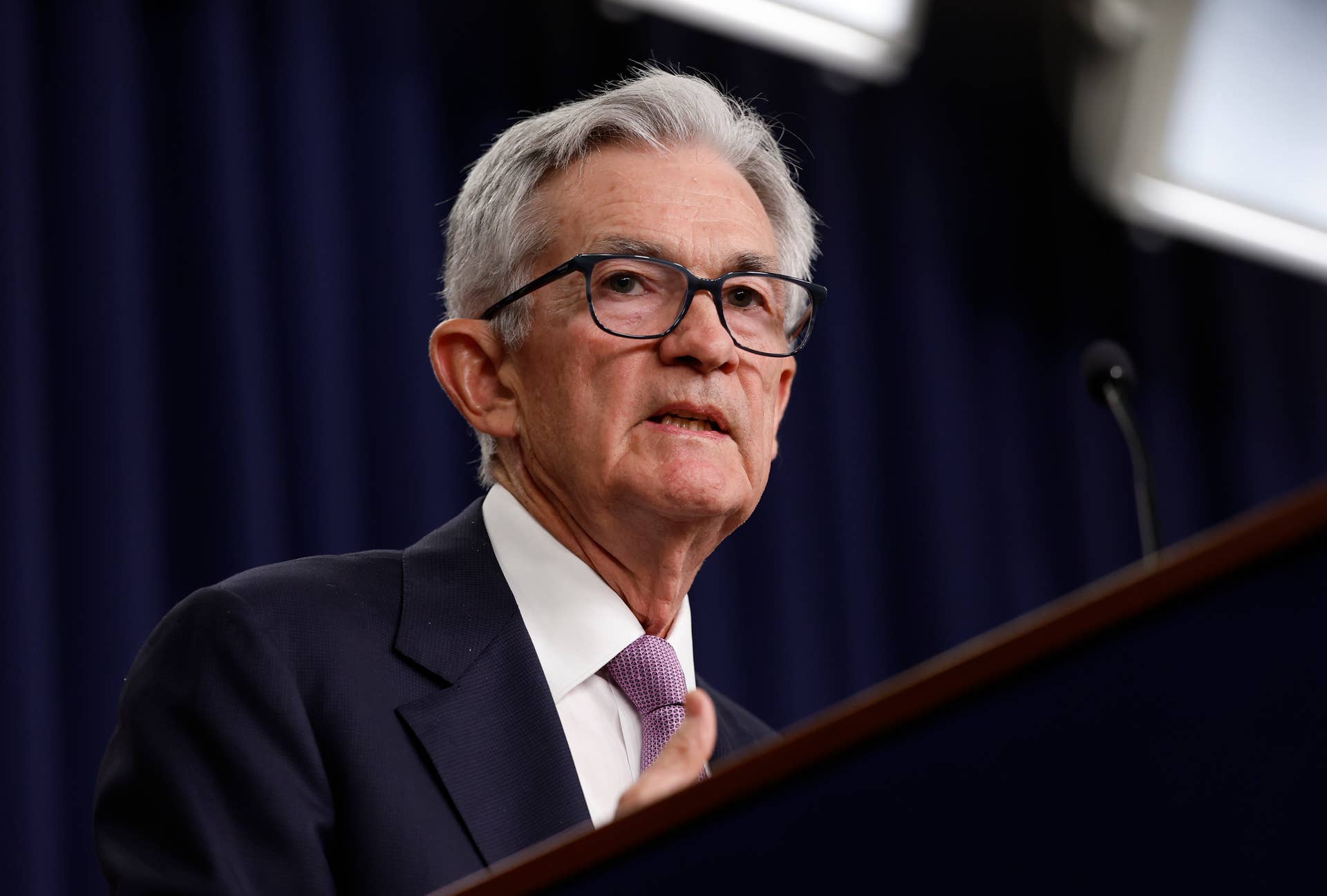 Fed minutes send strong message on interest-rate cuts - TheStreet