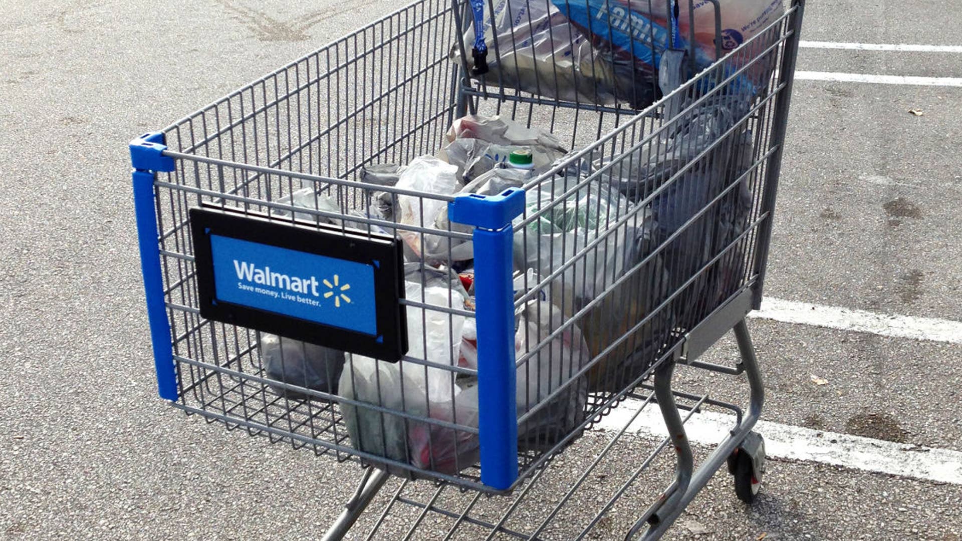 Walmart is selling a $40 electric kettle for just $21 - TheStreet