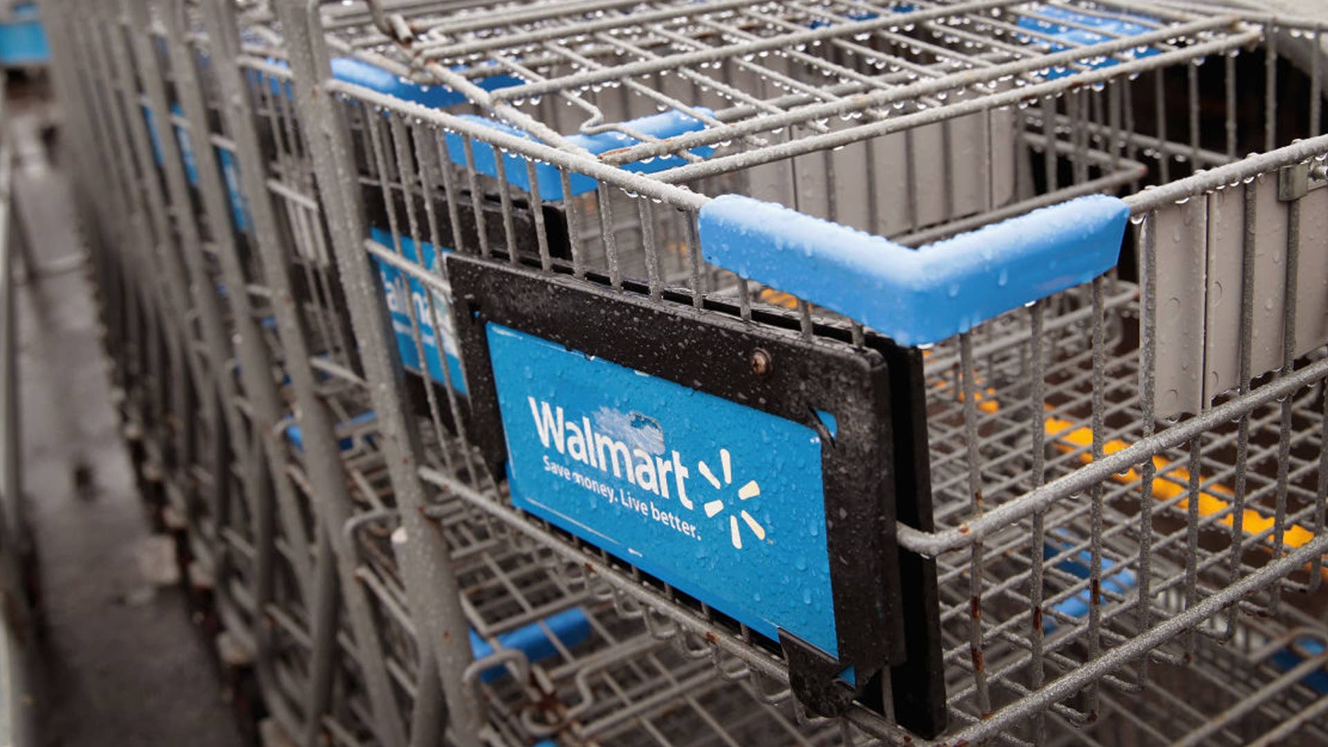 Walmart is selling a 10-piece pot and pan set for just $50 - TheStreet