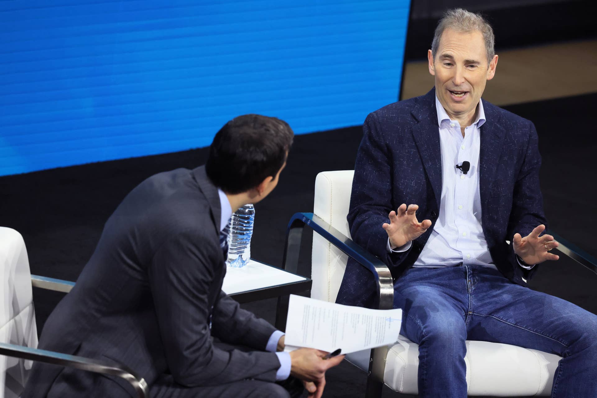 Analysts rework Amazon stock price targets after Q4 earnings surprise ...