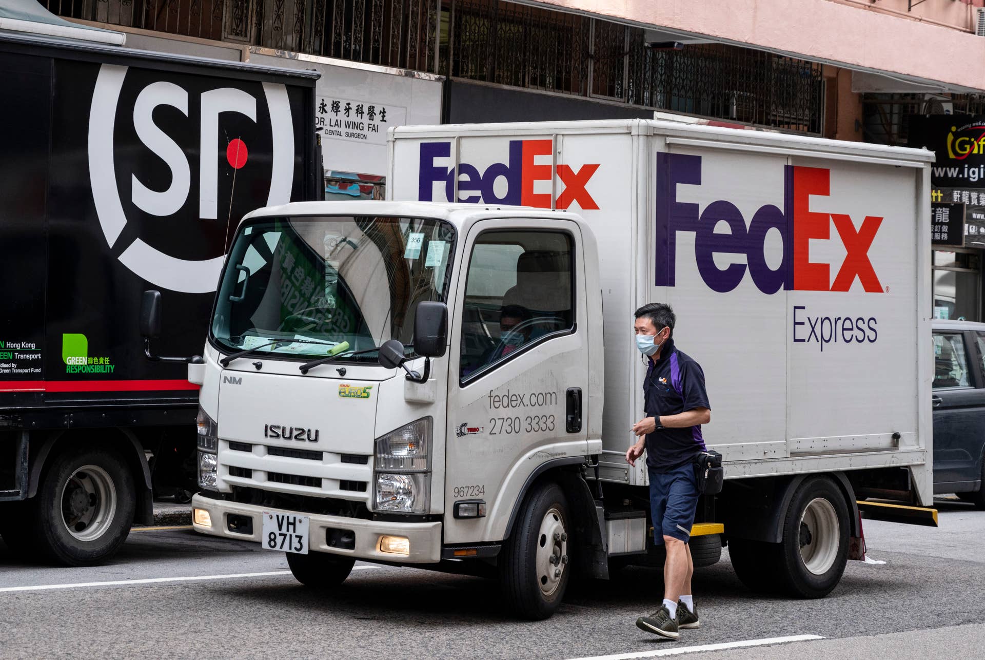 Analysts reset FedEx stock price targets after earnings - TheStreet