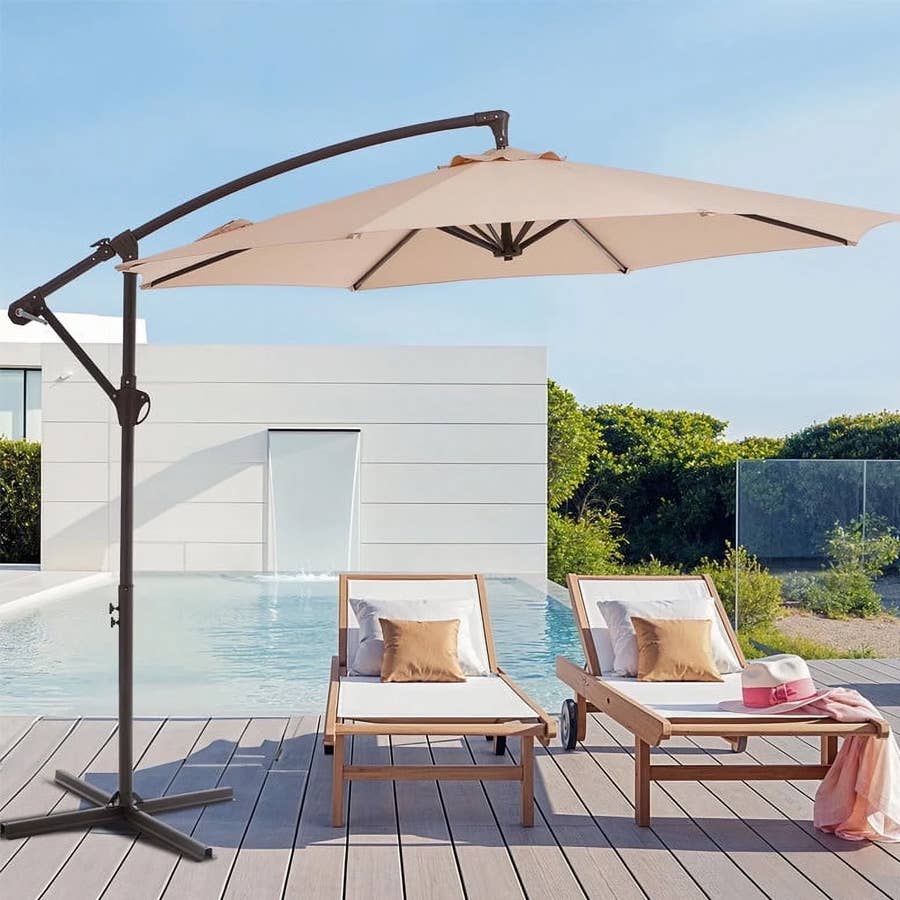 Walmart is selling a $200 patio umbrella for just $65 - TheStreet