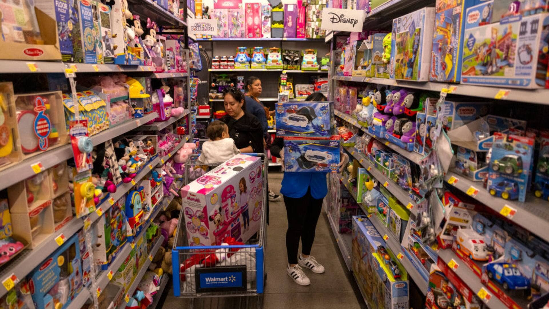 Iconic 260-year-old retail chain closing down dozens of stores - TheStreet