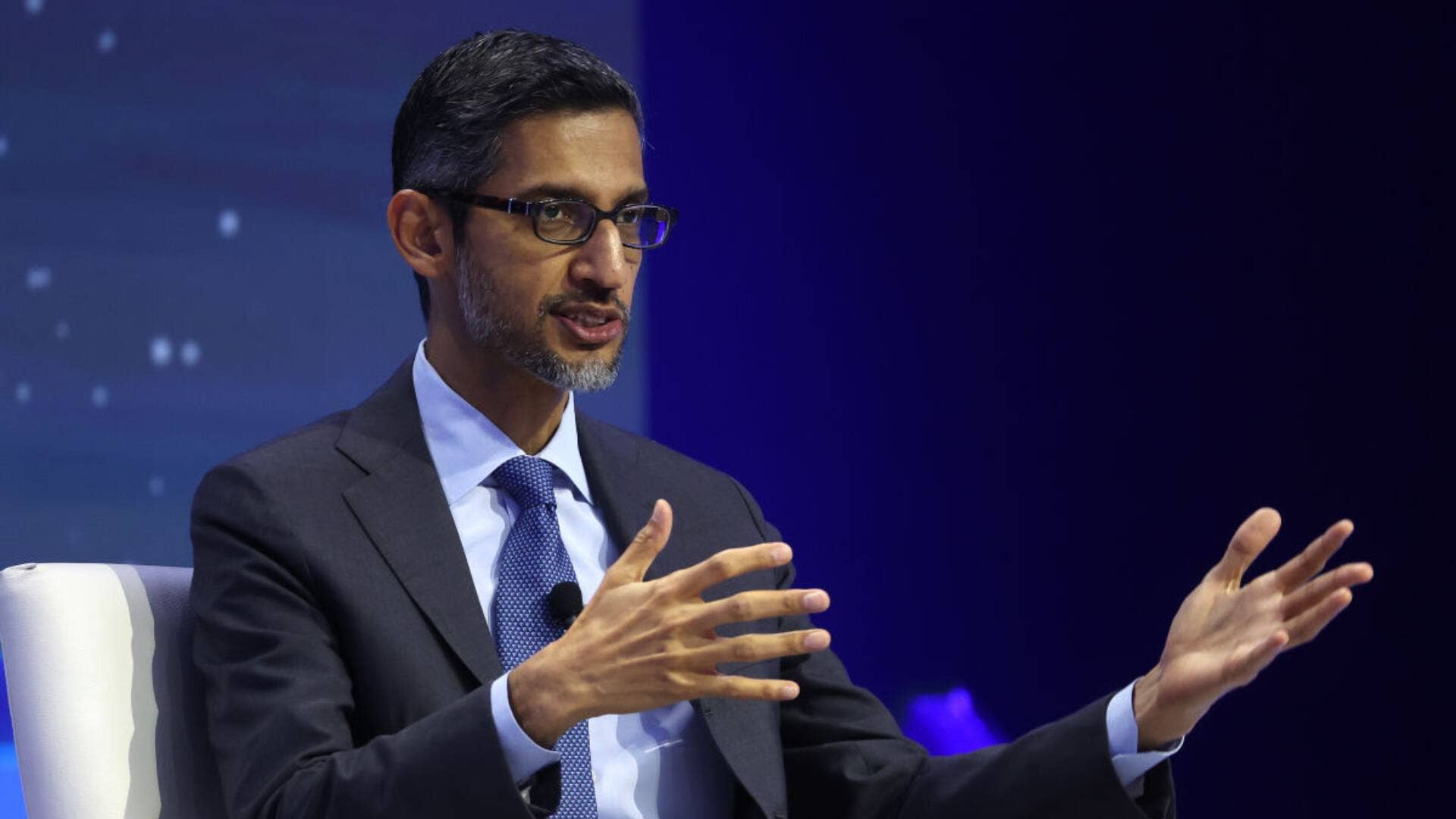 Analysts unveil bold forecast for Alphabet stock despite ChatGPT threat ...