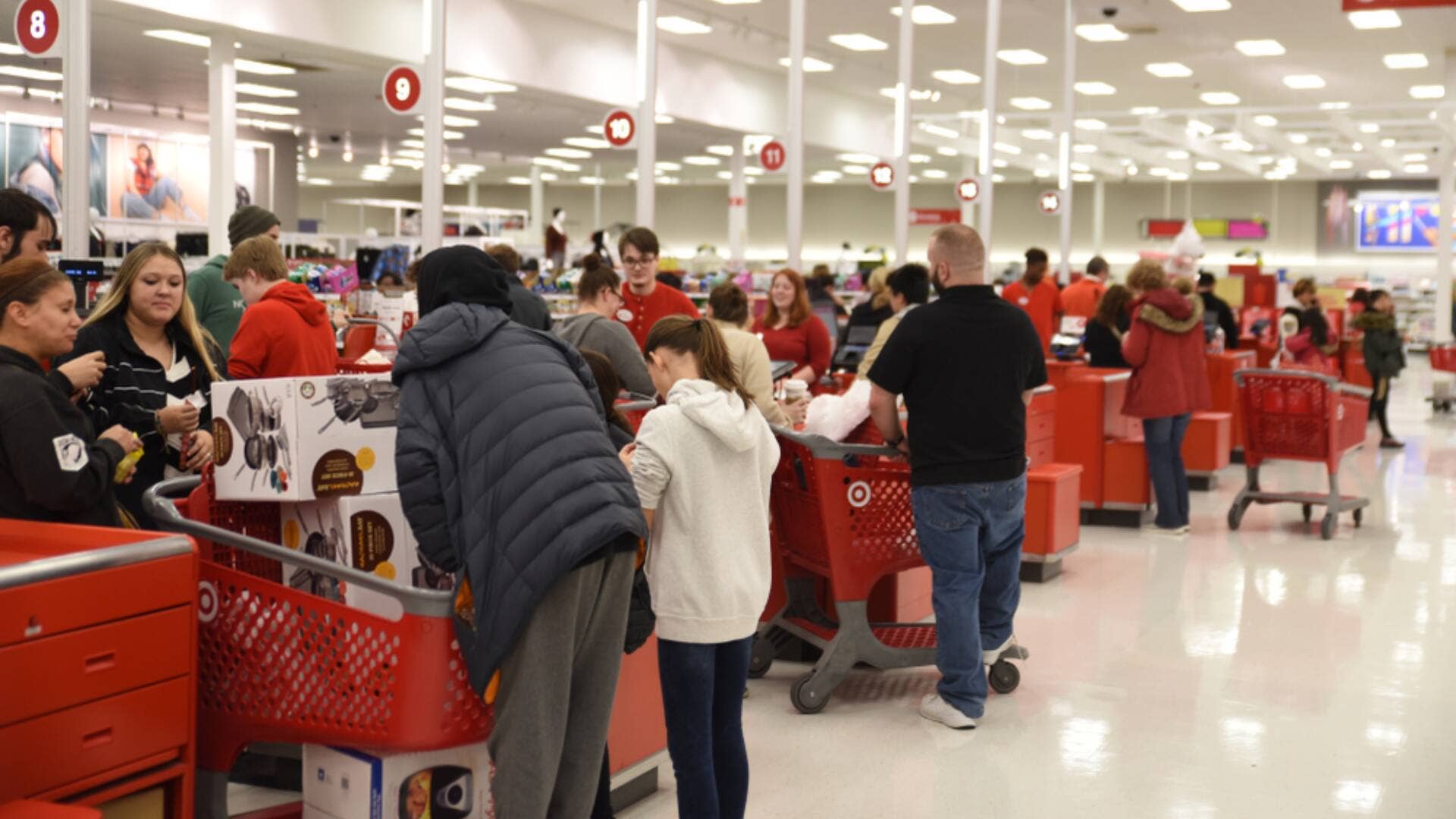 How much Target pays store workers, from cashier to boss - TheStreet
