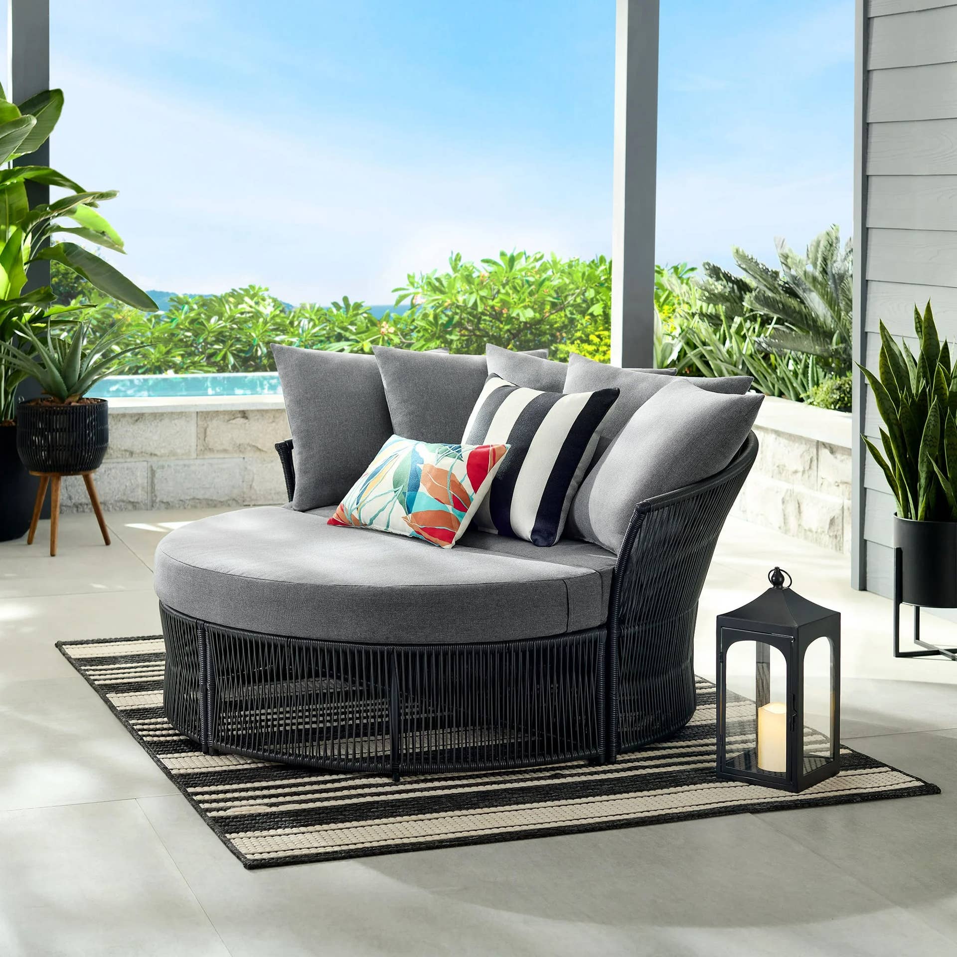Walmart is selling a $400 outdoor daybed for just $197 - TheStreet