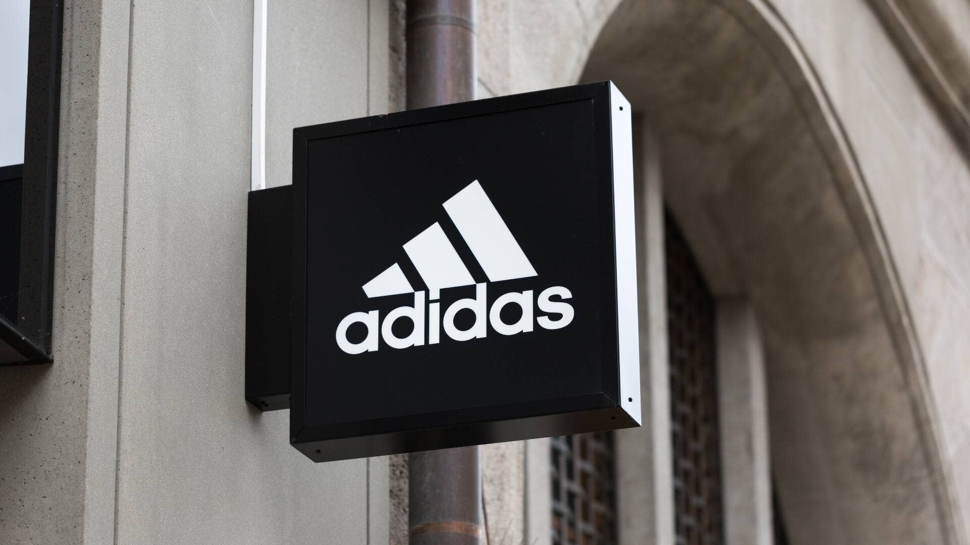 Adidas is selling $160 running shoes for only $80 - TheStreet