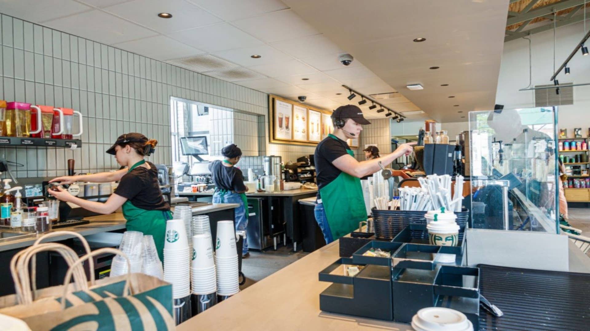 Starbucks executives to get huge bonus as baristas demand better pay ...