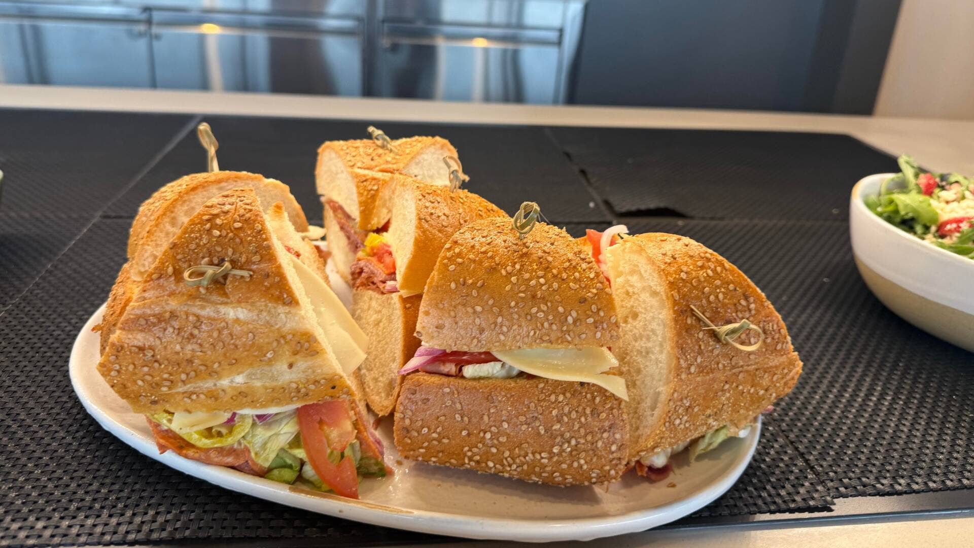 I was in the swanky new American Airlines Flagship lounge — here's what ...