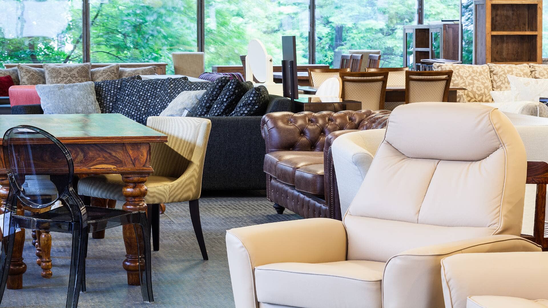 Troubled national furniture retailer files Chapter 11 bankruptcy ...