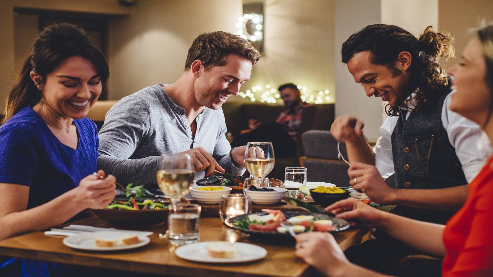 Popular Italian restaurant chain files Chapter 11 bankruptcy - TheStreet