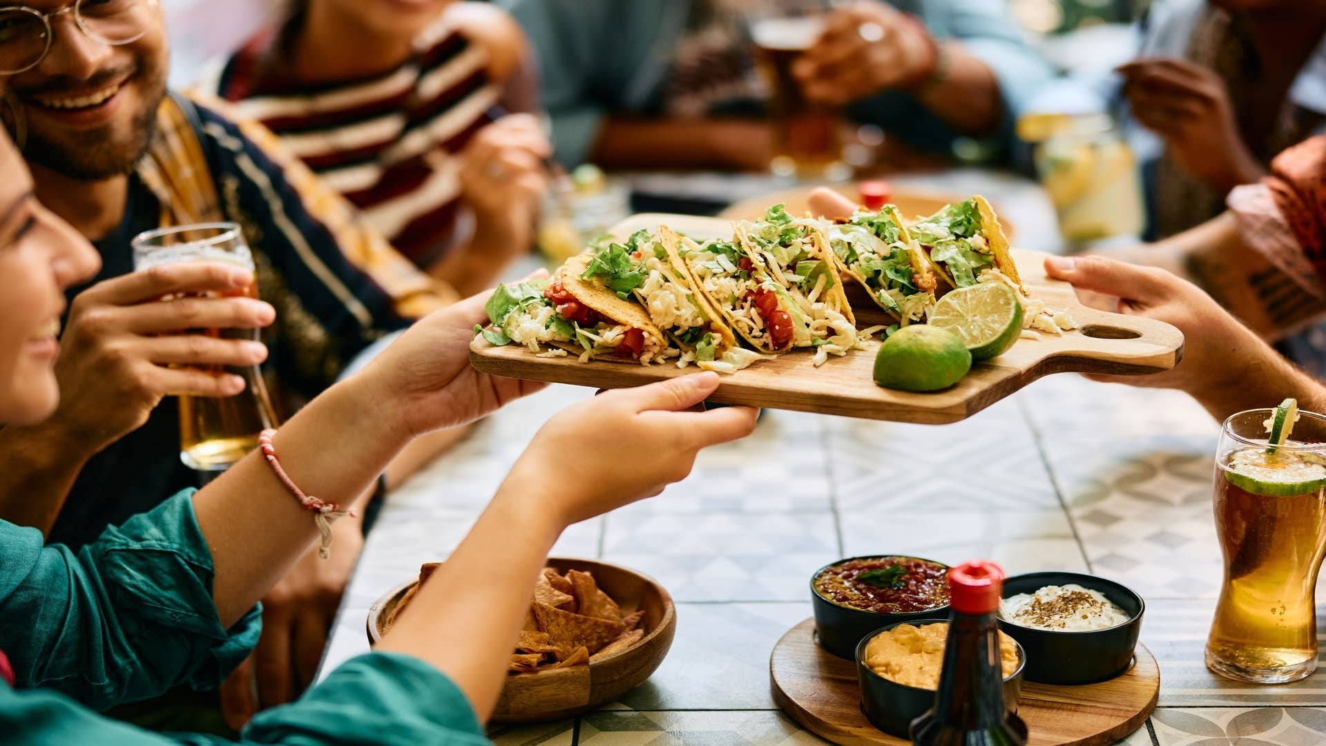 Iconic Mexican restaurant chain makes comeback after 20-year hiatus ...