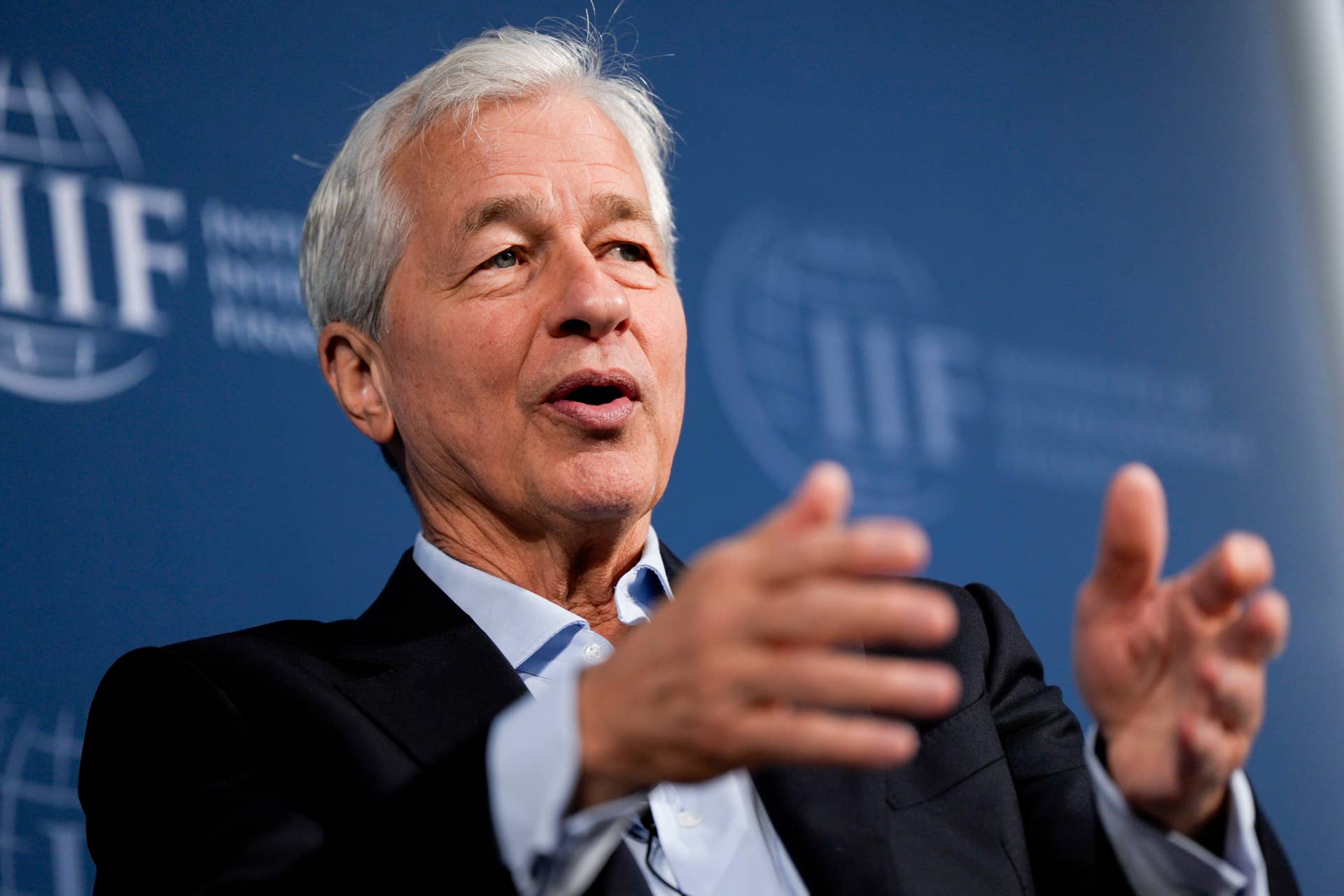 JPMorgan Chase’s new office for employees goes viral in a bad way ...