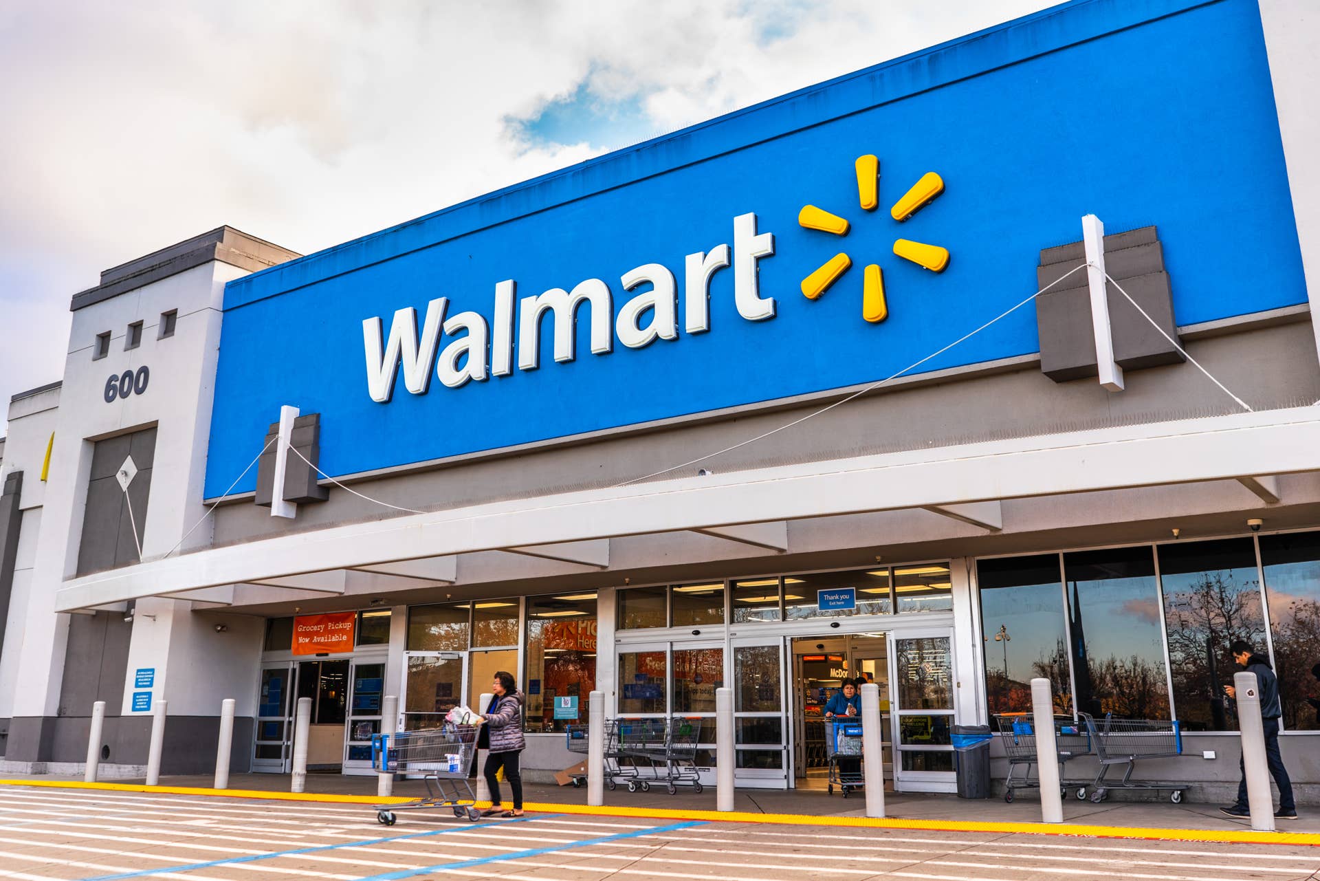 Walmart is selling $113 cordless hair clippers for $50 - TheStreet