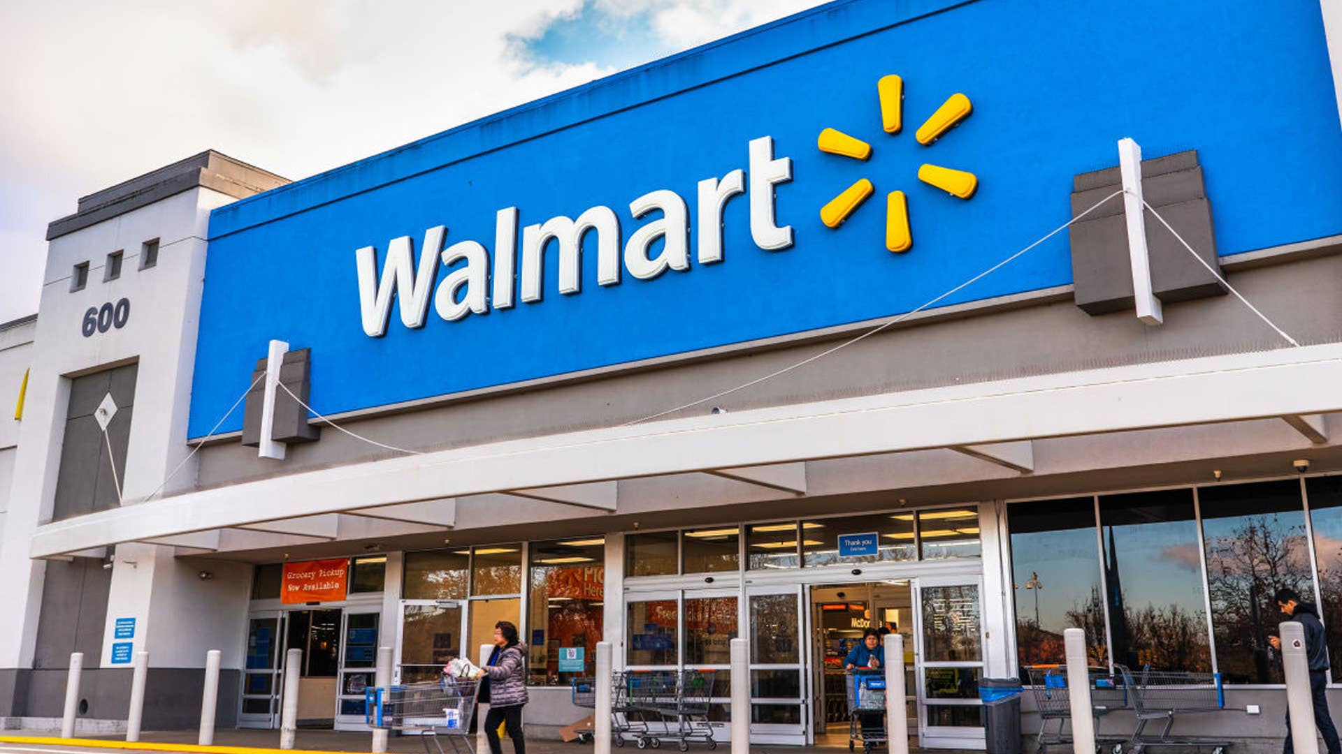 Walmart is selling a $163 area rug for $80 - TheStreet
