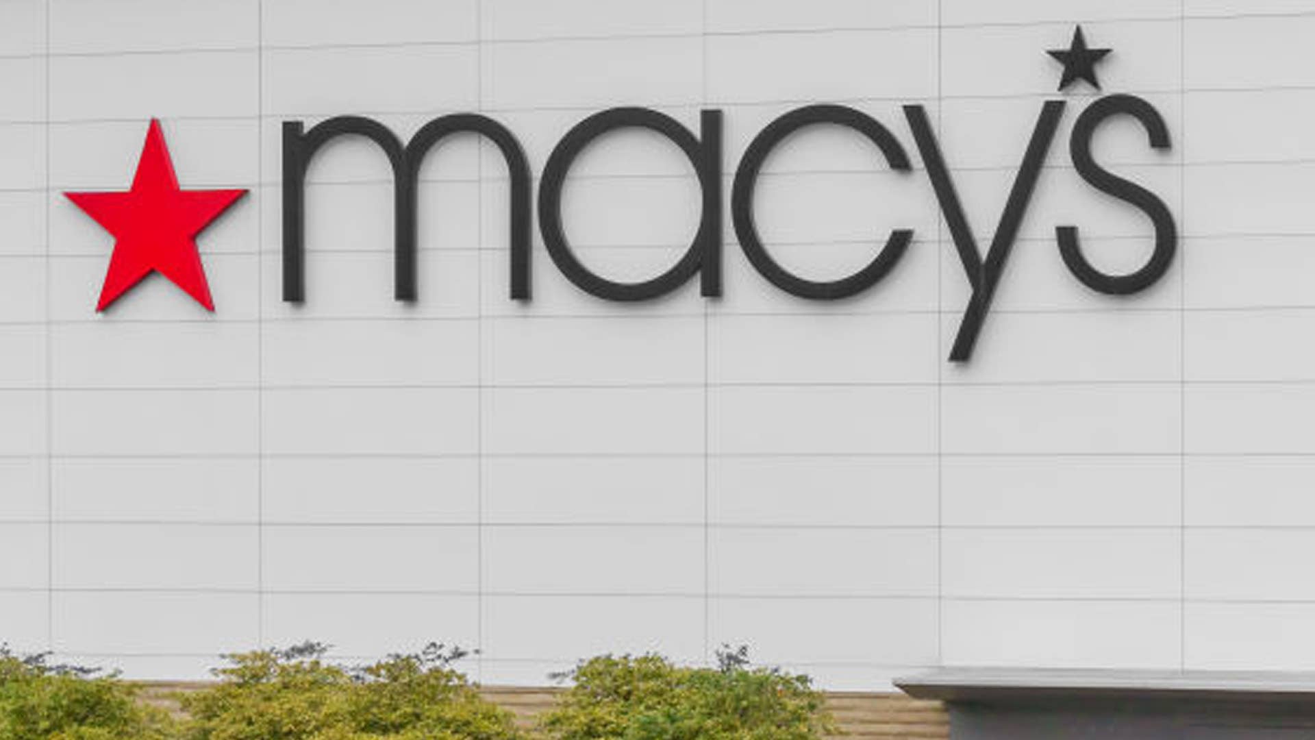 Macy's is selling a $82 Black & Decker toaster oven for $40 - TheStreet