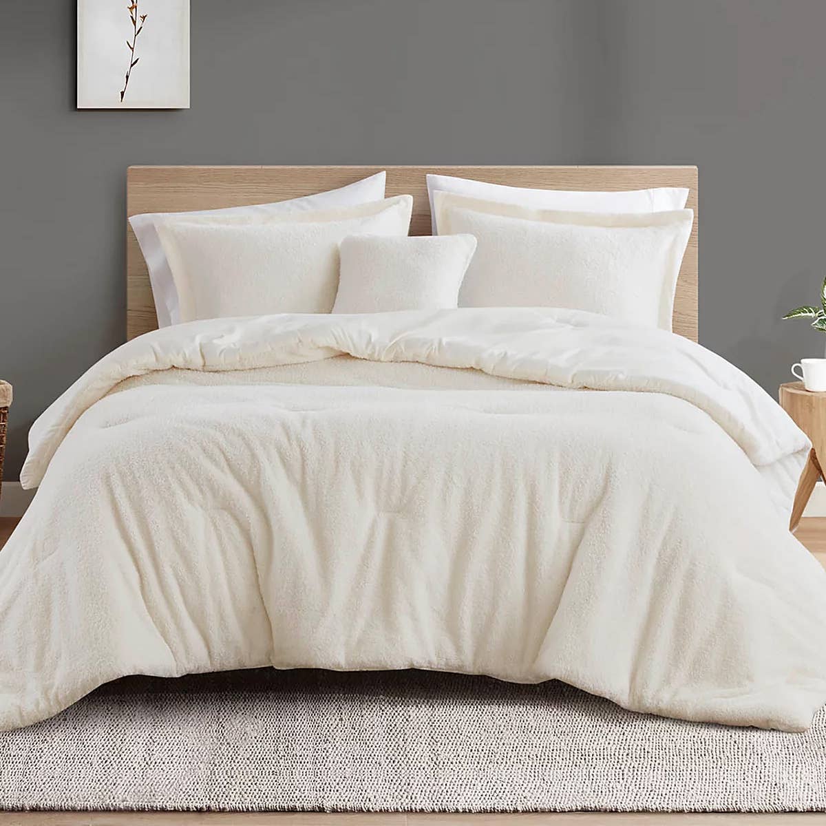 Macy's $160 4-piece comforter set is on sale for just $40 - TheStreet