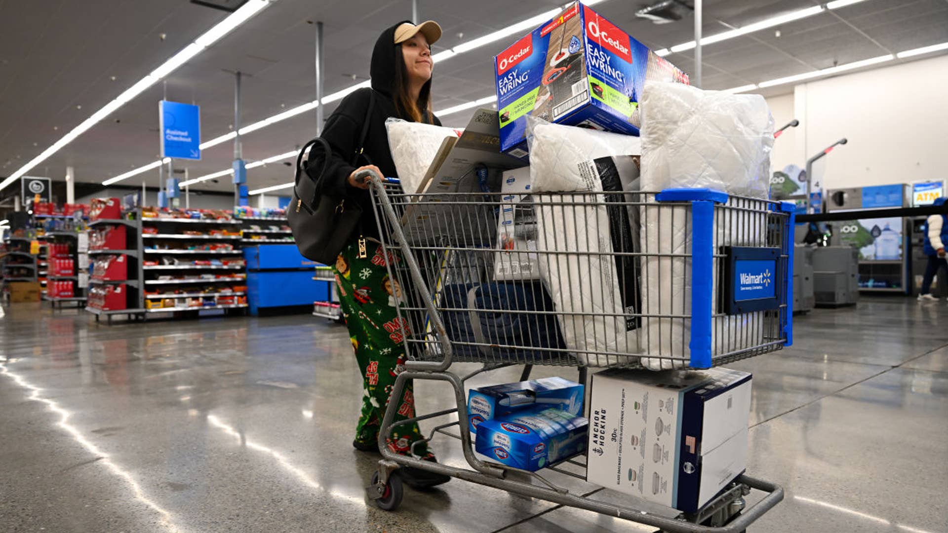 Walmart is selling a $319 5-piece luggage set for $119 - TheStreet